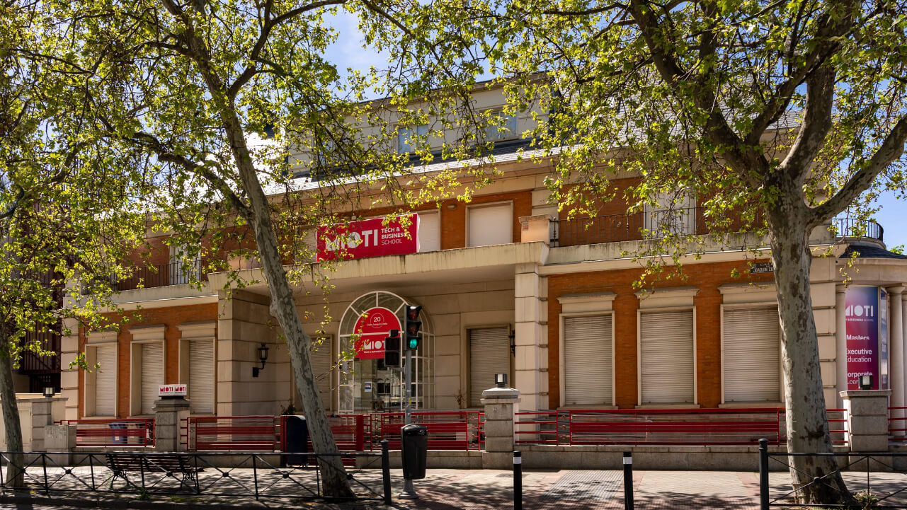 MIOTI Tech & Business School | MIOTI